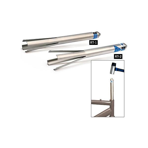 ヘッドセットの交換時に、簡単にヘッドカップを取り外す工具です。広がっていない方からヘッドチューブへ挿入し、広がっている部分がヘッドカップに引っかかったら頭部をハンマーで叩き、ヘッドカップを取り外します。■ 適応フォークコラム ： 1-1/4...