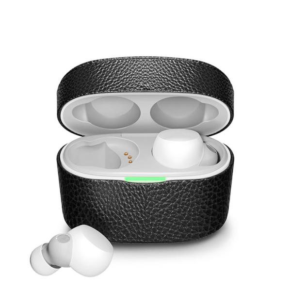 対応:LinkBuds S種類:ブラック説明:高級感あるPUレザーを使用したLinkBuds S用 PUレザーケースです。ケース外側は上質で触り心地のよいPUレザー、ケース内側はLinkBuds S本体を優しく包み込むスウェ―ド調の生地を採...