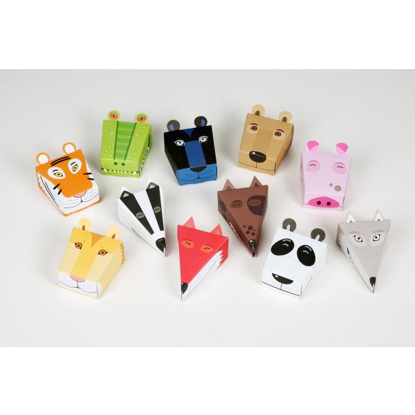 ノルウェーで人気、またはお馴染みの動物たちをかたどった、手のひらサイズのギフトボックス。箱の後ろ側に一言メッセージが書けます。飴や、お菓子などちょっとしたプレゼントを入れるのに最適！また、お金を入れれば、立体型ポチ袋に☆メッセージ部分に名前...