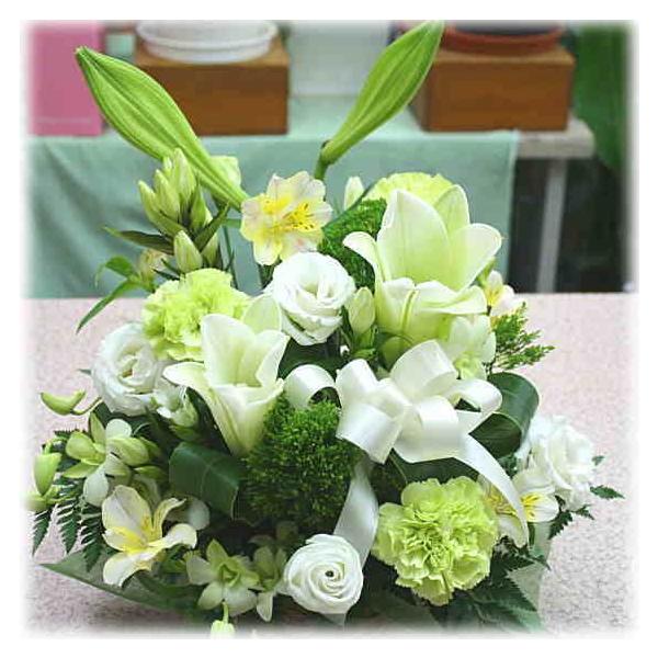 [用途]御供/仏花/法事/法要/お盆/お彼岸/1周忌/1回/忌3周忌/3回忌/7回忌/49日/100日/仏前にお供えする花商品はできるだけご在宅のご希望のお届け日をお選びくださいませ。ご記入なき場合はこちらから最短お届け日をお知らせ致します...