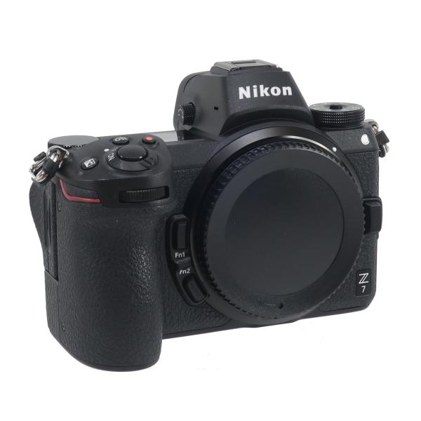 【管理番号】R160926004【アイテム】デジタルカメラ【ブランド】ニコン（Nikon）【モデル名】Z7【対象】_【シリアル】20309**【重量】約730g【付属品】　、マウントキャップ、純正電池、社外充電器【その他】　画像にてわからな...