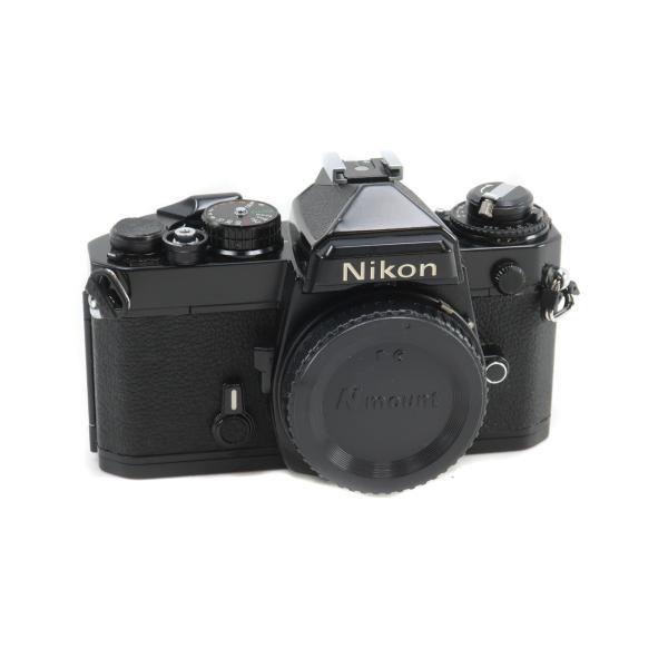【管理番号】Y211825013【アイテム】フィルムカメラ【ブランド】ニコン（Nikon）【モデル名】FE【対象】_【シリアル】39172**【重量】約590g【付属品】　、マウントキャップ【その他】　画像にてわからない部分は、遠慮なくお問...
