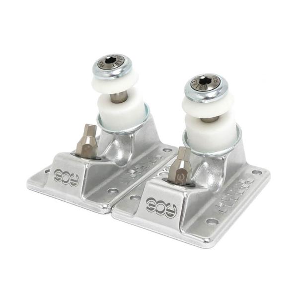 【ACE / BASEPLATE】スケボー・スケートボードのトラックブランド、ACE（エース）。全ての AF1 ハンガーとクラシックハンガーに対応するインバーテッドベースプレートです。 専用ブッシュと ACE INVERTED 用に特別設計...