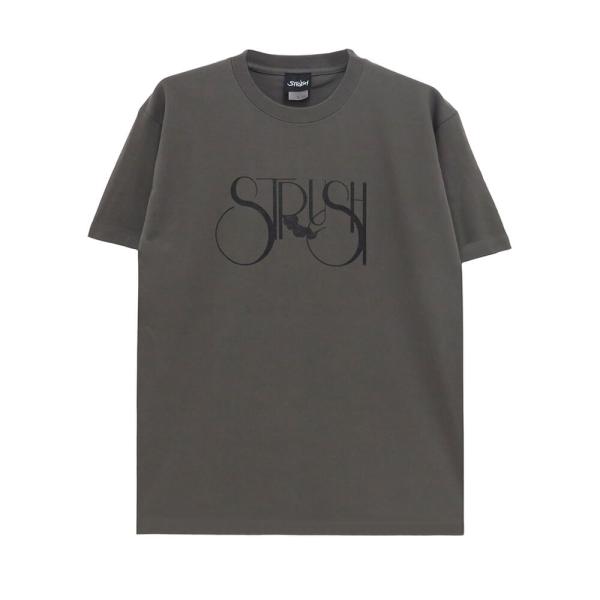 【STRUSH / T-SHIRTS】大阪発信のスケボー・スケートボードのウィールブランド、STRUSH（ストラッシュ）のTシャツです。フロントプリント、バックプリントが施されています。【素材】コットン 100%。【サイズ】L：着丈/約70...