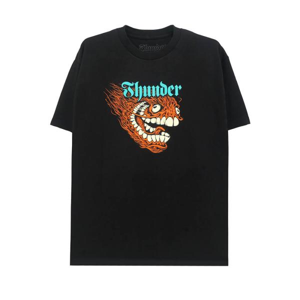 【THUNDER / T-SHIRTS】スケボー・スケートボードのトラックブランド、THUNDER（サンダー）のTシャツです。フロントプリントが施されています。【素材】コットン 100%。【サイズ】L：着丈/約73cm、身幅/約54cm、袖...