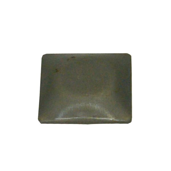 パレットの足の上部に対応したキャップです。2個セットです。サイズ：2.3×50縦：47mm横：47mm高さ：9mm板厚：2.3mm自重：0.04kg