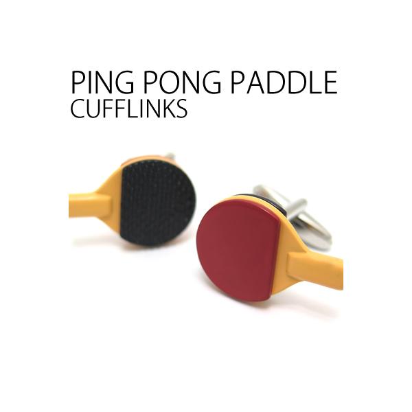 卓球のラケットをモチーフにしたデザインのカフス。卓球好きの方におすすめの一品。赤と黒で1セットとなります。
