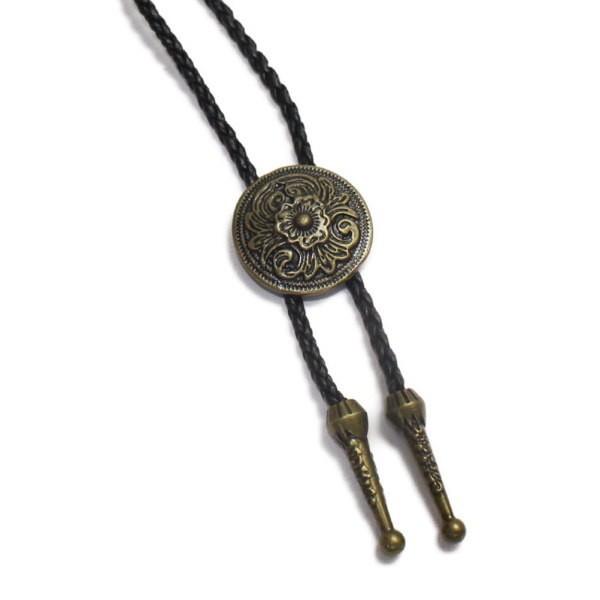 シャツのネクタイ代わりとして、またネックレスのようにしてご使用いただけるお洒落なループタイ。花模様のコンチョが、ちょっとしたアクセントにピッタリ♪普段は勿論、ハローウィンやイベントの衣装に使うのもGood!!ループ＝全長約100cm飾り＝3...