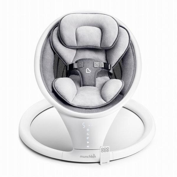 5段階の電動スウィングで赤ちゃんをあやし、ママパパの育児に少しの隙間を作ります。デジタルディスプレイを押すだけのシンプル操作。軽量で持ち運びしやすく、コンパクトにたためるので、使わない時には細い隙間に収納も◎。電動スウィングにくわえ、Blu...