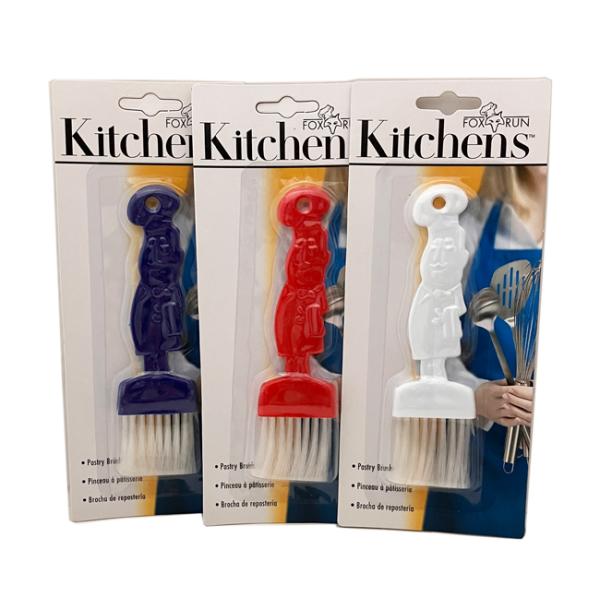 洋焼菓子やパン作りに欠かせないペストリーブラシ（はけ）。キツネのマークで有名なFox Runのシェフデザインのアイテムです。仕上げのつや出しや、型に生地がくっつくのを防ぐ為の必需品です。※パッケージに若干の汚れや、折れなどがございます。※パ...