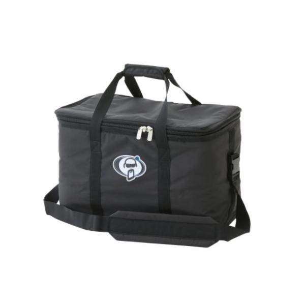 イギリスのコーンウォールと呼ばれる国土南西端から生まれたPROTECTIONRACKET。海を愛し、音楽を愛する職人が、サーフボード用のバッグデザインを楽器用ケースにも取り入れました。取り扱いジャンルはスネア、シンバル、フロアタムからバスド...