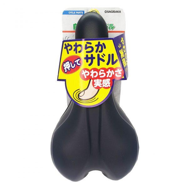 座り心地の良い超やわらかスポーツ車用サドル。長時間の乗車時もおしりにやさしく疲れにくい。ヤグラ無しシートピラー用。※デザイン・仕様などは予告なく変更・改良することがありますので、予めご了承ください。サイズ:幅約185mm×全長約280mmカ...