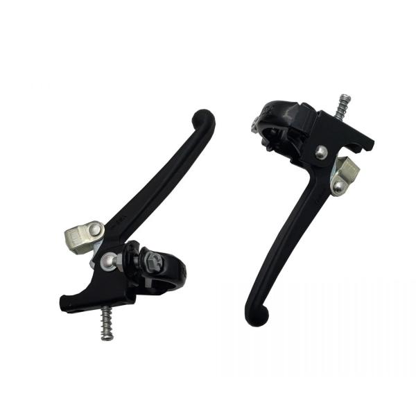 ハンドルの太さ22.2mm用の幼児車用ブレーキレバーです。●にぎり調整ネジ付き●幼児車12-18型に最適※デザイン・仕様などは予告なく変更・改良することがありますので、予めご了承ください。