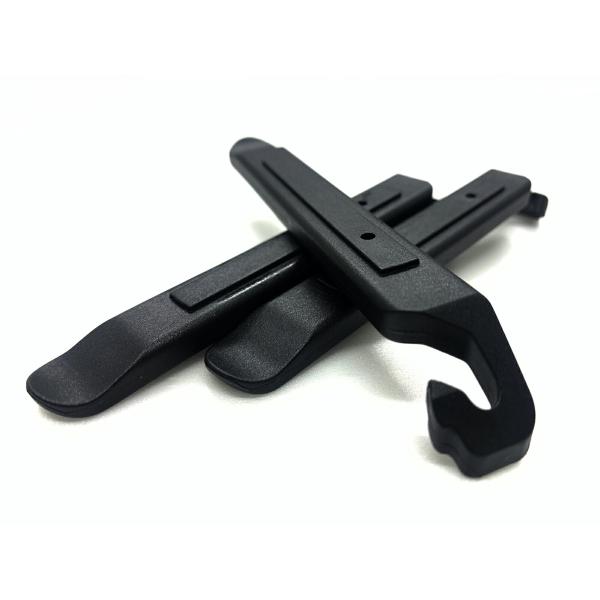 ●プラスチックタイヤレバー3本組●汚れが目立たないブラック色●材質：樹脂製