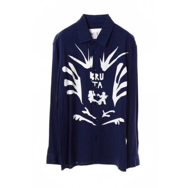 【商品名】：BRUTA プリント カットソー シャツ【管理番号】：KL4QHSCA89【カテゴリ】：メンズ【色】：ネイビー【表記サイズ】：XXS【サイズ詳細】：肩幅約44cm×身幅約45cm×着丈(襟下より計測)約68cm×袖丈約54cm【...