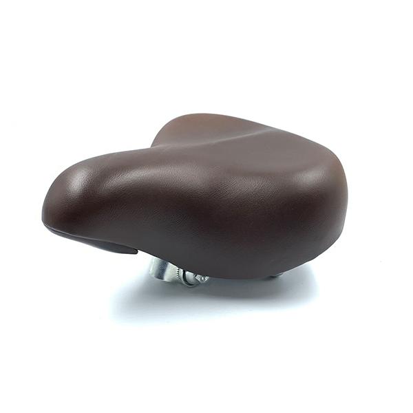 ■商品情報・一般軽快車用・あっ！と違いを実感・肉厚だから柔らかい・座面が湾曲しているからお尻にピッタリフィット！・乗り心地がより快適に・サイズ：横 225×長さ 260×高さ 90mm　※高さ130mm(やぐら含む)・重量：825g