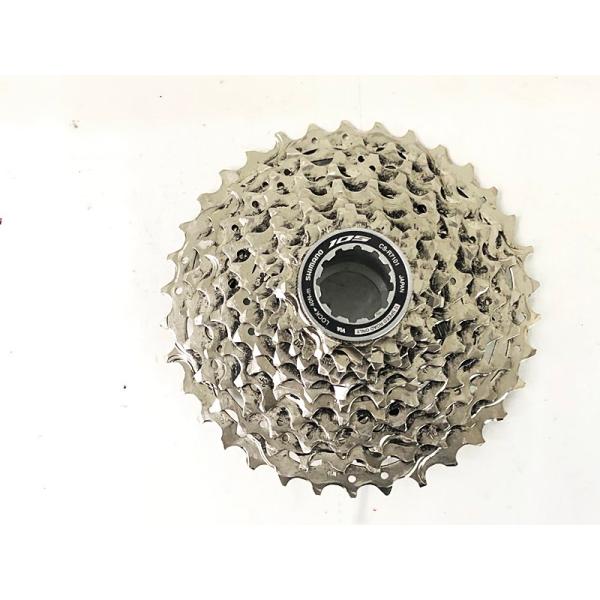 ■商品情報【商品種類】：スプロケット【メーカー】：SHIMANO（シマノ)【モデル・型番】：CS-R7101 11-34T（105)【参考価格】：-【重量】：-【状態レベル】：中古：B（使用感少な目/小キズ、ヨゴレ少々）【必ずご確認ください...