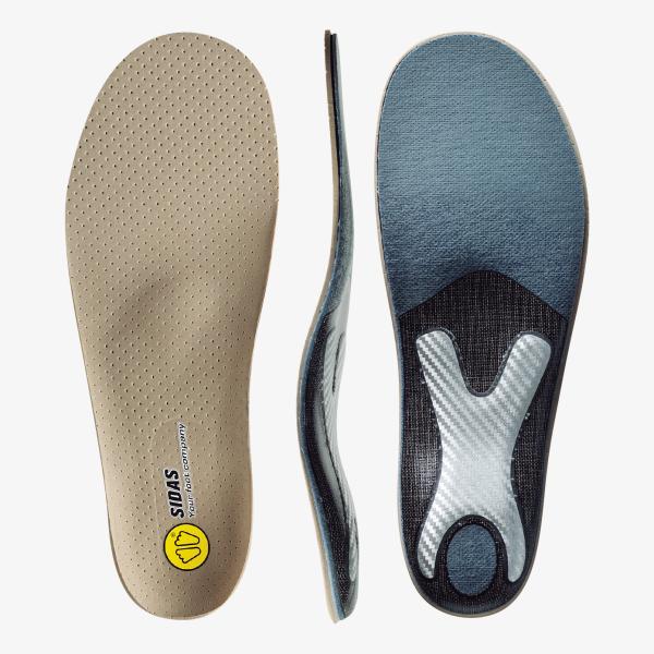 強めのサポートと反発性、クッション性のバランスが秀逸な快適モデル。●快適な履き心地を実現するクッション素材をミッドレイヤーに採用●カカト〜アーチ部には、サポート性と反発性に優れたトランスフルックスCを採用●カカト部の細いシューズにも対応する...