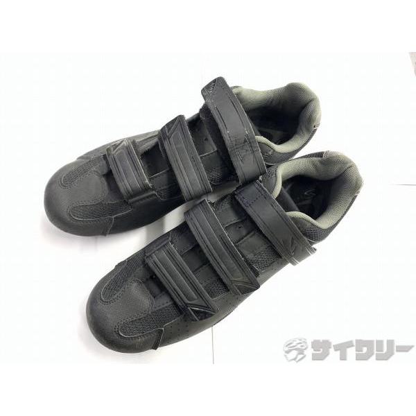 【発売日：2026年01月25日】状態ランク：Dランク(年式相応のキズあり)中古商品でございます。使用に伴う傷、汚れ、使用感がございます。砂汚れがございます。つま先部のスパイク取付部の穴埋めネジが欠品しております。画像に写っているもので全て...