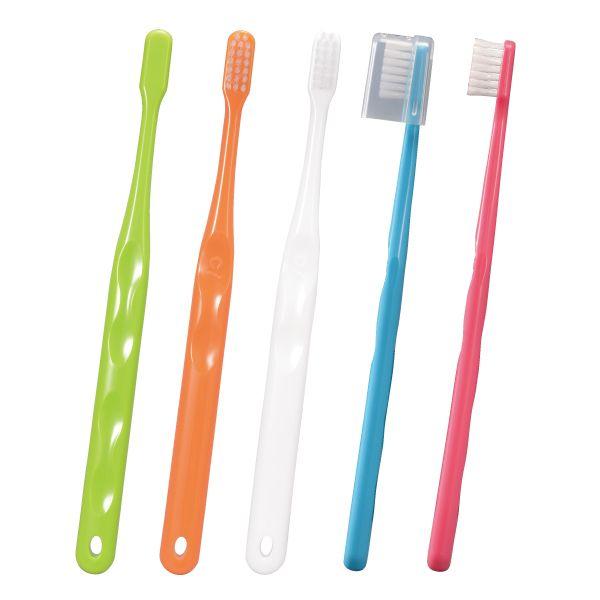 歯科医院専用商品　（Ciメディカル歯ブラシ）スミズミまでブラッシング！お口の中で小回りが利くコンパクトで薄いヘッドです。タフト数　20毛の長さ超先細毛　　13mmラウンド毛　10mm毛のかたさ　ふつうヘッドの大きさ　8.5×20mmヘッドの...