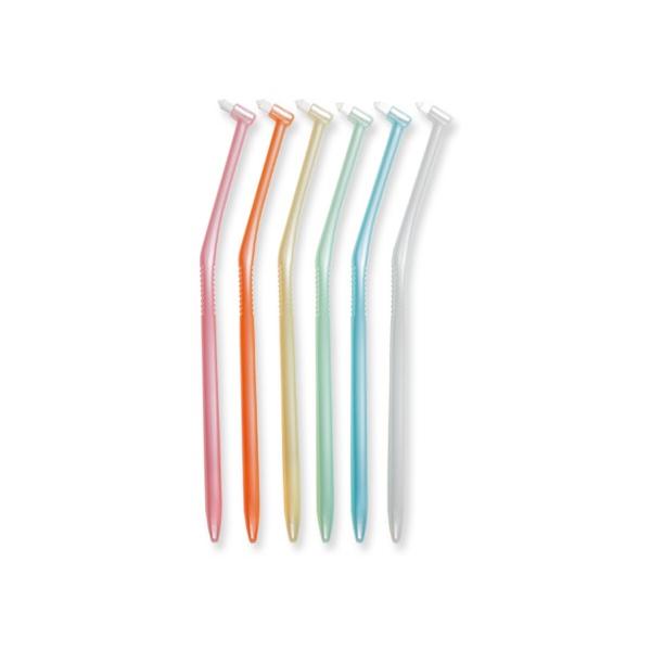 毛のカット具合やハンドル・ヘッドの角度など、歯科医院様と共に考えられたワンタフトです。通常の歯ブラシでは届きにくい歯間部分、矯正部分の清掃に優れています。奥歯までしっかり届きます。お子様の細部の仕上げ磨きにも使っていただけます。高品質ナイロ...