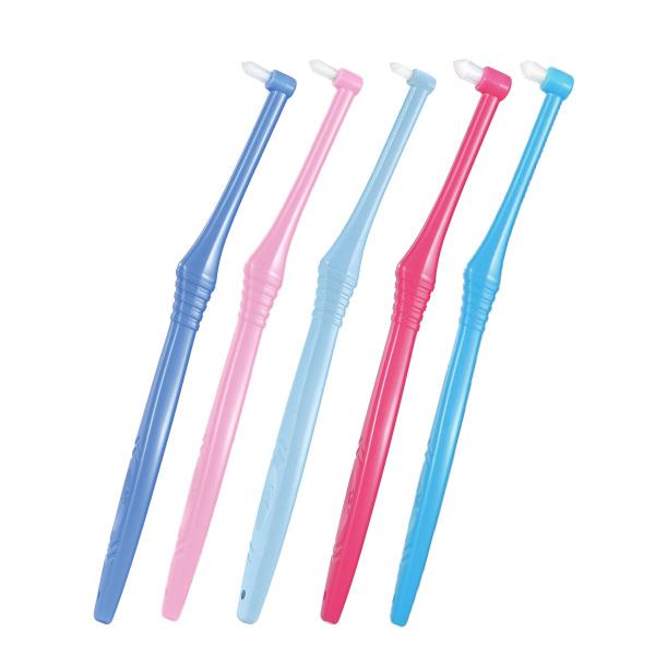 3段階のタフト径と毛の硬さが選べるワンタフトヘッドの大きさと毛のやわらかさを選べるので、歯肉・歯間の状態や用途に合わせてお選びいただけます。コンパクトサイズは歯間部の追求に特化しており、ラージサイズは歯と歯茎の境目にもやさしくご使用できます...