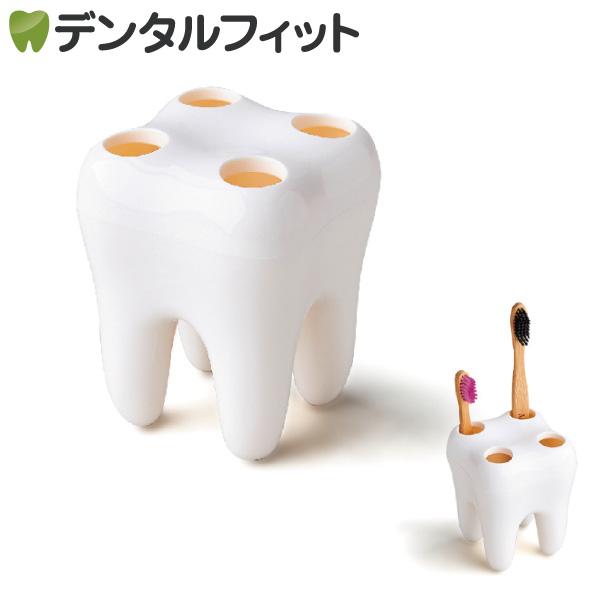 清潔にまとめて収納できる歯ブラシホルダー歯の形をモチーフにしたユニークなデザインの歯ブラシホルダー。ご家庭や歯科医院などで、歯ブラシを衛生的に保管できます。最大4本まで収納可能で、家族分の歯ブラシをまとめてスッキリ整理。洗面台周りを清潔に保...