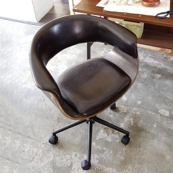 ※当商品は代金引換をご利用頂く事が出来ません。買い物かごのお支払方法にて代金引換をお選び頂かない様お願い申し上げます。身体にフィットする曲げ木の背もたれと座面が特徴のワークチェア■こちらの商品のお色は【ブラック】になります。■高級感のあるヴ...