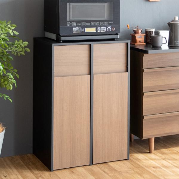 ※当商品は代金引換をご利用頂く事が出来ません。買い物かごのお支払方法にて代金引換をお選び頂かない様お願い申し上げます。インテリアに溶け込む木目調デザインキャスター付き分別ダストボックスゴミ箱に見えないスタイリッシュなデザインでお部屋に溶け込...