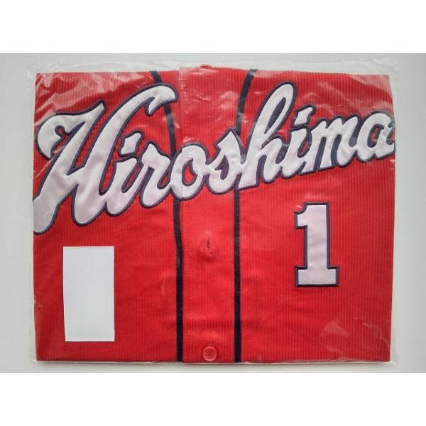 【商品状態】新品未使用品※商品サイズ確認の為、一度開封しております。質感、色、ディテールまでリアルな高品質タイプ。※ボタンは全開式となり、背番号・ロゴマーク等は刺繍ワッペンとなります。検索ワード:鈴木誠也 1 田中広輔 2 小窪哲也 4 安...