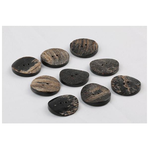 【発売日：2019年11月14日】素材：牛の角　サイズ：直径約21mm数量：１個入100個までメール便OK（200円）【以下ご了承いただきたく、お願い申しあげます。】※写真と実際の商品の色に差がある場合があります。ご了承ください。※準備が整...