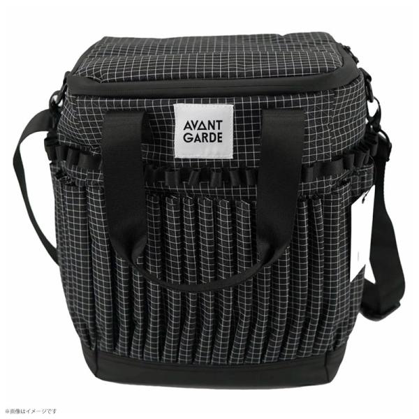 ・防水機能ファスナー付き、アウトドアや旅行中の突然の雨でも・このバッグ一つでアウトドア用具からカメラや化粧品まで収納可。タウンユースからアウトドア活動まで、どんなシーンでも使えます。・バッグ側面のスリーブにペグを刺しておけばバッグからペグを...