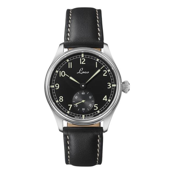 メーカー：Laco ラコ　製品名：862169　JANコード：4562424823130　ケースサイズ：直径39mm/厚み9.8mm　ケース：ステンレススティール(サンドブラスト仕上げ)　ストラップ素材：カーフレザー (ブラック)　防水：1...