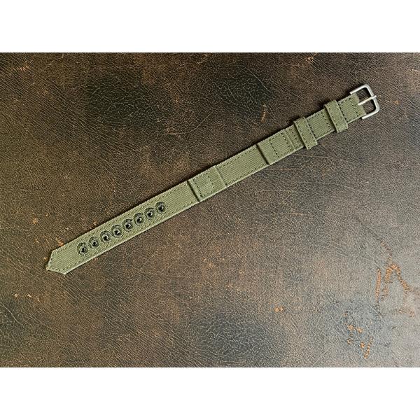 メーカー：M.R.M.W. モントルロロイ ミリタリーウォッチ　製品名：16-01GF1　JANコード：4570027530973　バンド：16mm幅 グリーン布製ワンピースストラップ(Buships・TYPE A用）（腕首周りサイズ約16...