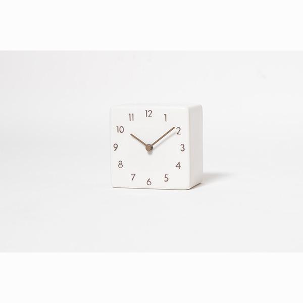 メーカー：INTERZERO インターゼロ CHAMBRE シャンブル　製品名：CH-079BE　JANコード：4580247175090　素材：本体：美濃焼 / 針：アルミ　ムーブメント：TAKANE（日本製）　重量：700g　サイズ：W...