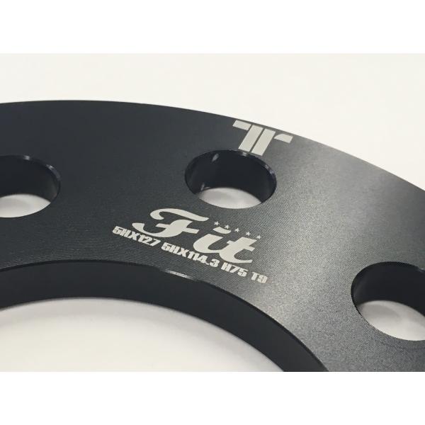 ■商品名ホイールスペーサー SPACER 9mm  ブラック塗装当社オリジナルスペーサー Fit 2枚1セット■商品説明P.C.D：5Hx127 5Hx114.3HUB/CENTER BORE：75厚さ：9mm外形：165mm素材：アルミ■...