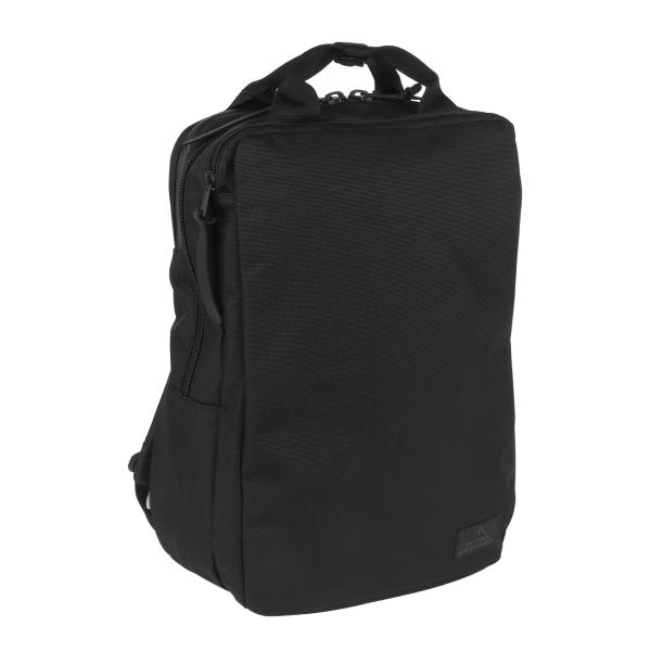 ◆アイテム：COVERT SOLID DAY V4◆カラー：PREMIUM BLACK（モデルNo.：148240-8984）◆素材：ナイロン◆サイズ：約 W35 x H45 x D17cm◆容量：27L◆重量：1.1 kg◆付属品：マルチ...