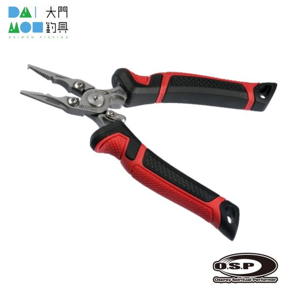 OSP バーサタイルプライヤー Blak Red小型スプリットリングの交換からフック外し、ラインカット機能も装備した万能プライヤー素材はサビに強いステンレス素材を採用。表面には汚れが付きにくい加工を施し、プライヤー先端は#0のスプリットリン...