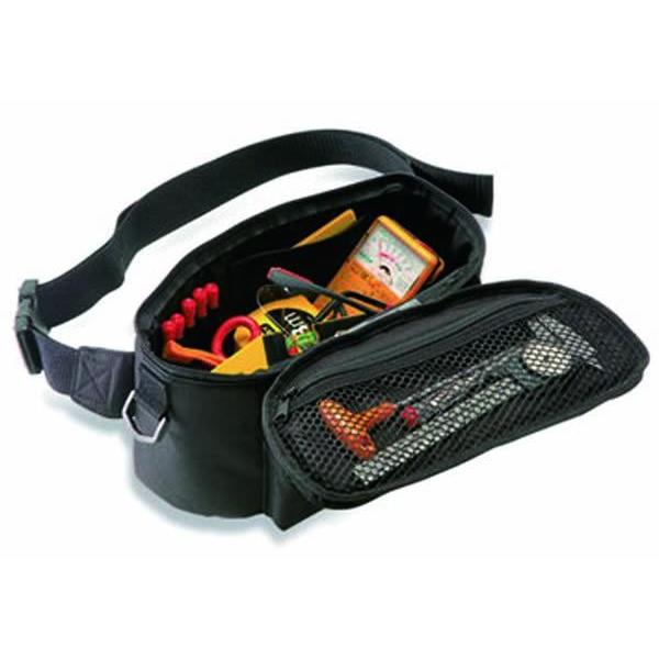 ※在庫品ではありません！メーカー確認後の出荷となります！確認後欠品・廃番等の問題が発生しましたらご連絡いたします！ご了承願います　◆フタの上部にハンドルが付いている2WAYウエストバッグです。◆内側に小さな書類入れが付いています。◆内側と外...