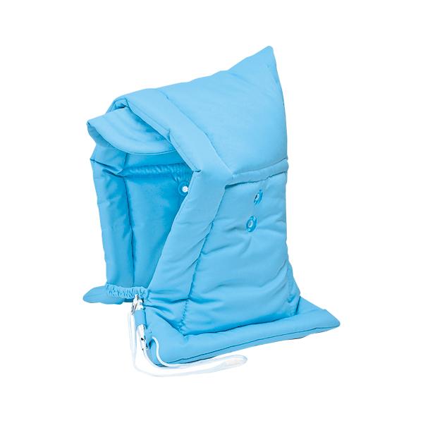 ●サイズ：縦４００×横２７０×厚６０ｍｍ●重量：２８２ｇ（笛含む）●材質：表生地／裏生地＝ポリエステル（防炎加工），中綿＝難燃ポリエステル，笛＝アルミ●笛付