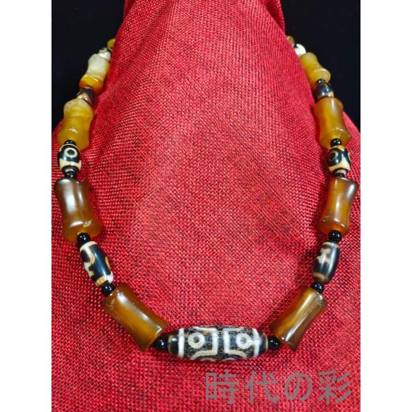 ご覧頂きましてありがとうございます。◆商品のサイズは（約）：全長：35cm天珠：長41mm×直径13mm　竹瑪瑙：26?30mm重さ：158.5g素人採寸につき、多少の誤差はご了承願います。◆商品について本品は藏式の手工編織ネックレスで、八...