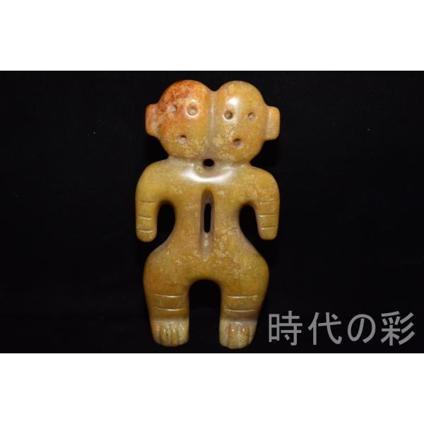 【時代の彩】中国古美術 神人像 老玉彫 紅山文化 古玉 人物玉雕 祭祀神像 收蔵逸品 時代物 R08061614ご覧頂きましてありがとうございます。商品のサイズは（約）：重さ：820g※実寸は素人採寸のため多少の誤差が生じる場合がございます...