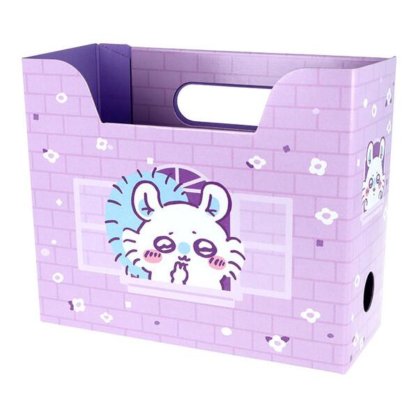 ポイント消化に最適大人気「ちいかわ」デザイン♪通常のファイルの約3分の1の大きさの「ミニファイルBOX」です。小屋に見立てたBOXで、ちいかわたちが窓やドアから顔を出すデザイン。チラシ、手紙、ハガキなど、細かい諸追の収納に便利です。机の上に...