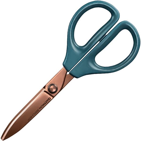 刃先でも軽いキレ味を実現する「ハイブリッドアーチ刃」ハサミ「SAXA (サクサ)」シリーズ。業界初! 傾斜インサートを搭載。利き手を問わず、薄いものから厚いものまで、しっかり切れるようにリニューアル!切れ味が持続する耐久性に優れた「チタン・...