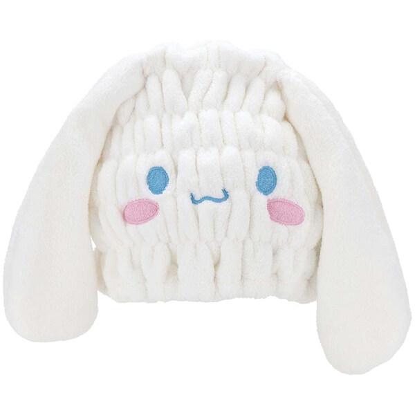 かぶるだけでかわいい「シナモロール」に変身♪お風呂上りやプール帰りが楽しみになる「タオルキャップ」です。お風呂上がりに頭にかぶるだけでしっかり吸水!優しい肌触りのマイクロファイバー生地。頭まわりは伸縮性にすぐれたゴム入り。しっかり頭を覆って...