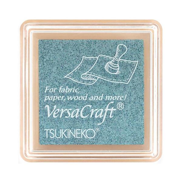 ポイント消化に最適『こまけいこセレクション』は、消しゴムはんこ作家の「こまけいこさん」が選んだナチュラルカラーで、リネンやコットンに映えるおしゃれな色になっています。「バーサクラフト」は布にも捺印できるインクパッドです。バッグに、Tシャツに...