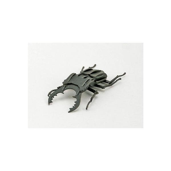 ■オススメ/１０歳以上■難しさ/★★★☆☆（★が多くなるほど難しくなります）■サイズ/（本体、組立時）長さ89mm×幅42mm×高さ20mm■材質/特殊厚紙■カラー/ブラック■発送方法/小型便■デザイン・設計/ペガサスデザインギャラリー※写...