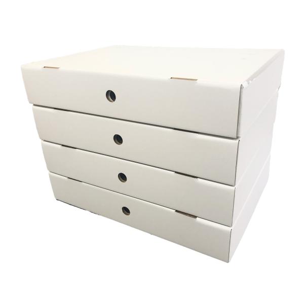 【発売日：2024年02月29日】・お子様の描いた絵や大好きだったおもちゃ、賞状や卒業証書など、大切に保管しておきたいものを入れておくのにピッタリなメモリアルボックス。・重ねて保管できるだけでなく、日付やタイトルが書けるので中に何が入ってい...