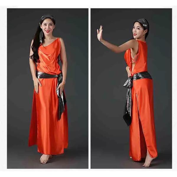 Balady ・shaabi・saidi に対応した女性用ベリーダンス衣装4点セットカラーオレンジチームでの群舞、レッスン、ステージパフォーマンスに適したデザインです。【セット内容】・ローブ・ウエストベルト・セーフティパンツ・ヘッドバンド※...
