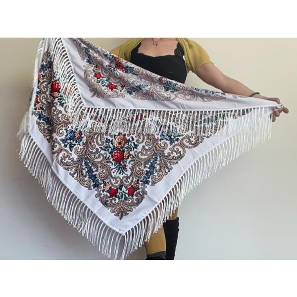 ベリーダンス ジプシー スクエアスカーフ 白花柄フリンジ ヒップスカーフ 多用途 スタイリッシュプレゼントにも最適白を基調としたスクエアスカーフです。フリンジの長さは約10cm、本体は縦横85cmの正方形サイズ。軽量で扱いやすいポリエステル...